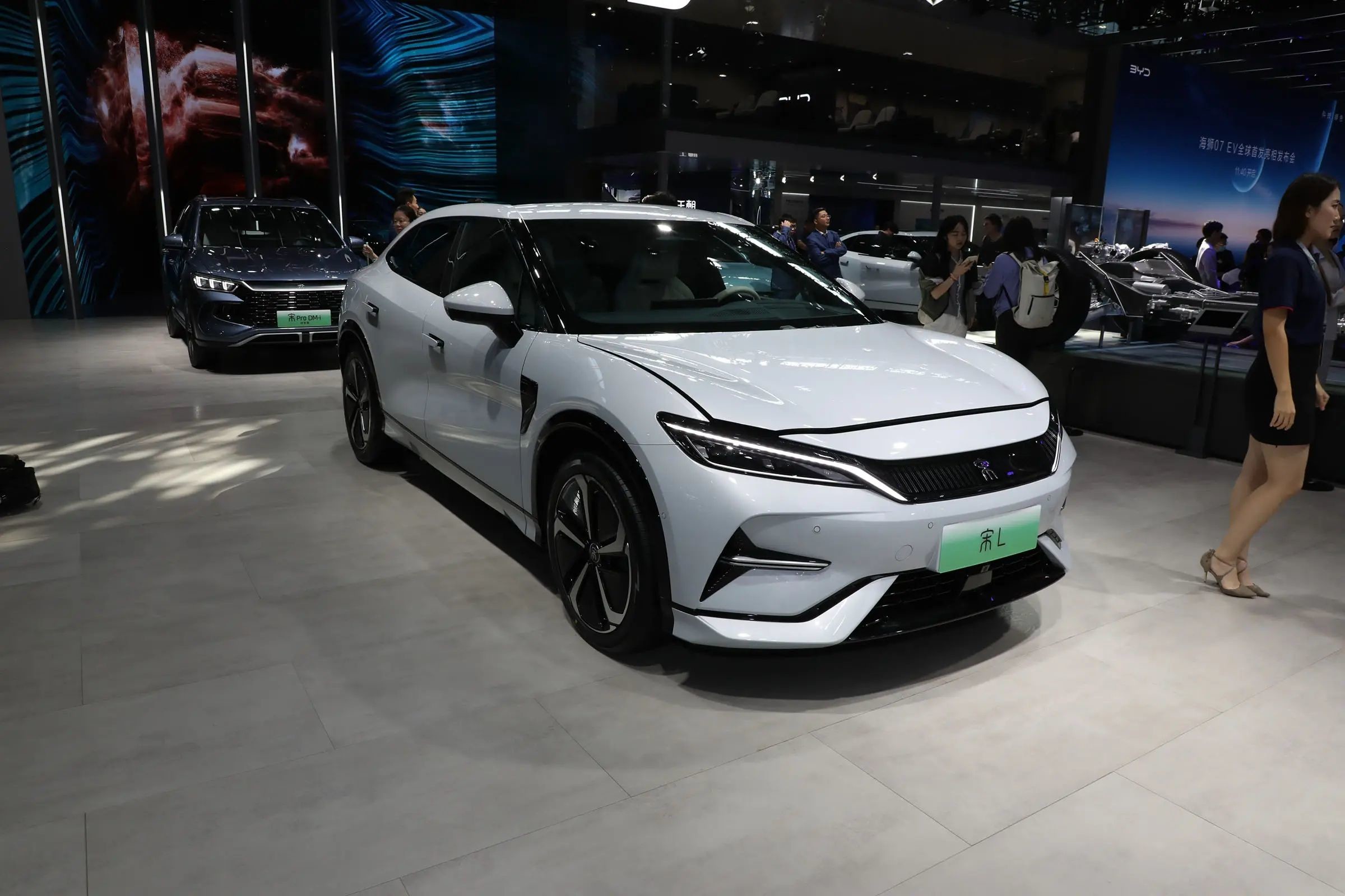 BYD's New Generation Pure Electric SUV SONG L 550KM-662KM Range ...